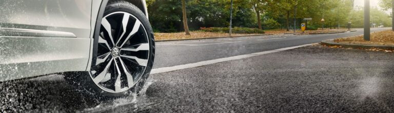 What tyres are best in the rain? Rain Tyres